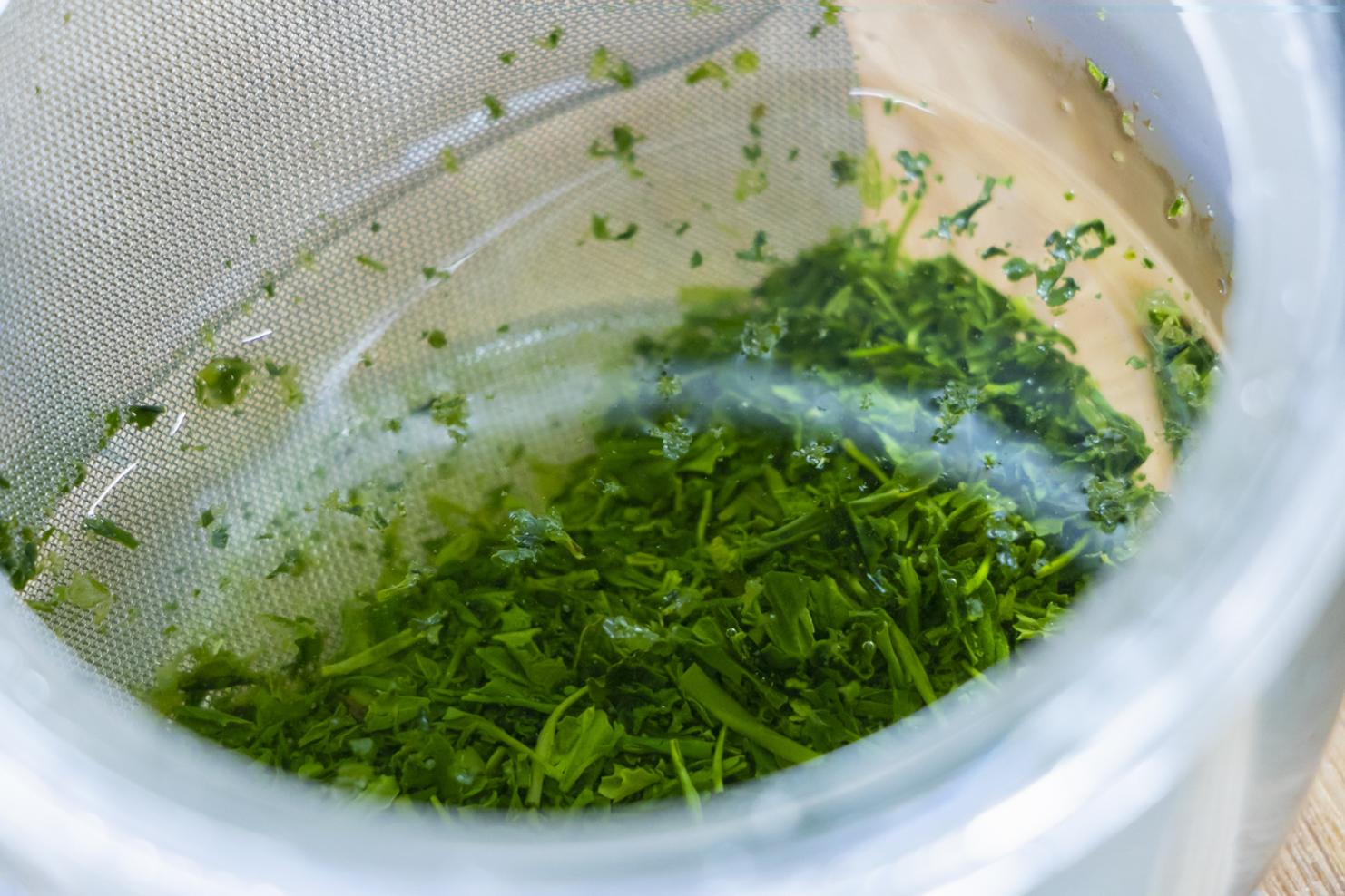 Discover the secrets of Yame tea! A tea picking experience that takes ...