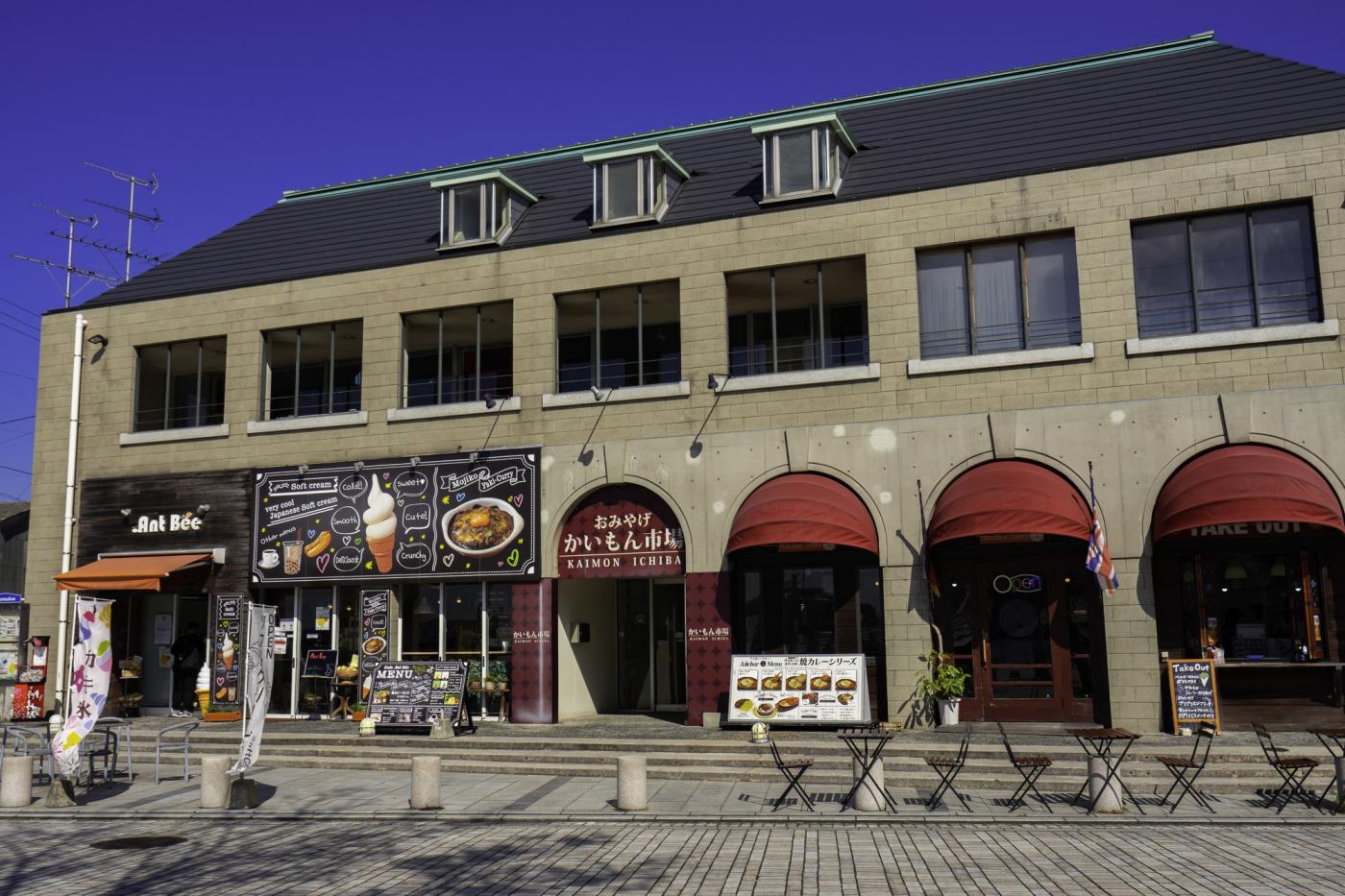 How to experience Mojiko Retro in Kitakyushu | Highlights | VISIT ...