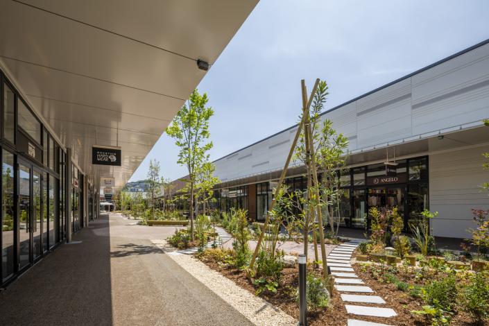 THE OUTLETS KITAKYUSHU －ジ・アウトレット北九州ー | 観光スポット | 【公式】福岡県の観光/旅行情報サイト ...